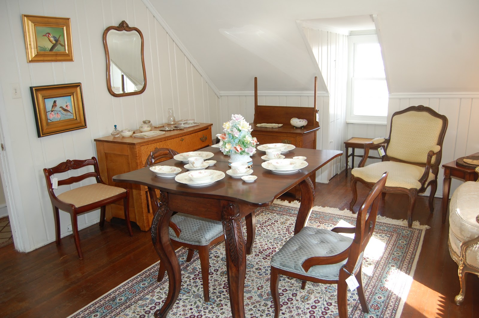 Eclectic Elegance Home Décor and Staging: Tables for your holidays