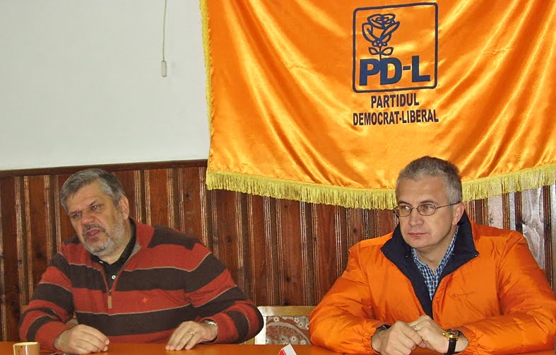 Florin Anghel l-a invitat pe Georgică Severin să-şi dea pantalonii jos ...