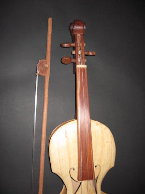 Barro e Cordas: Rabeca Tradicional de dezembro de 2009 feita por Valmir ...