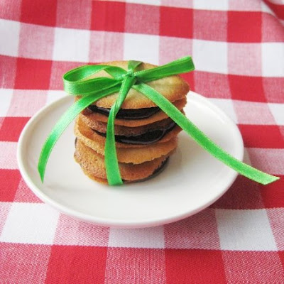 Mango & Tomato: Daring Bakers: Milan Cookies