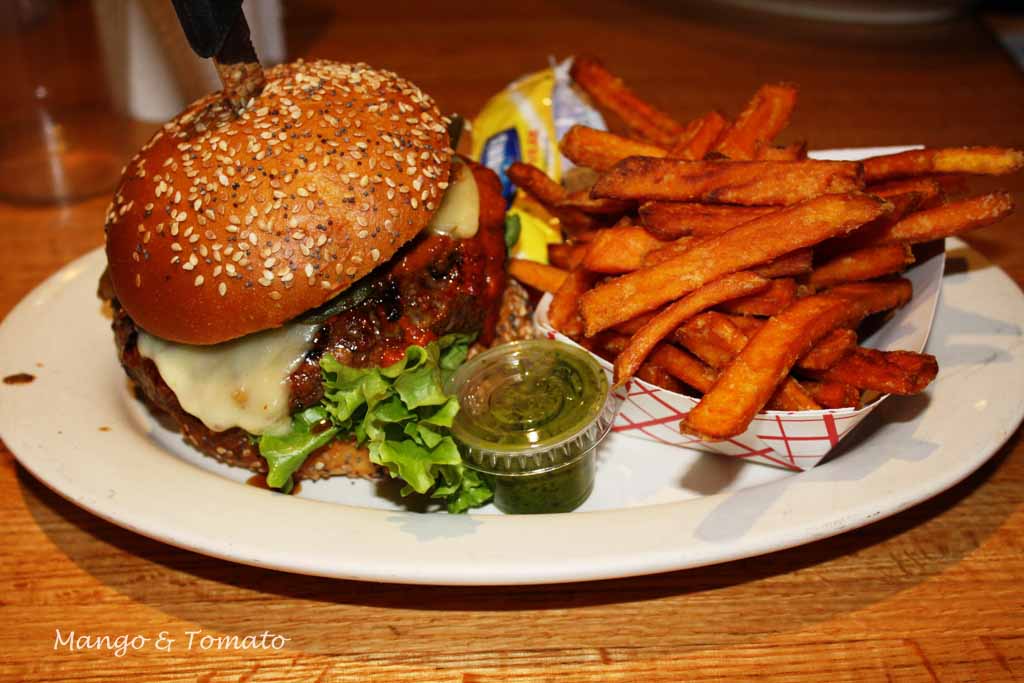 Mango & Tomato: Ray's Hell Burger Too
