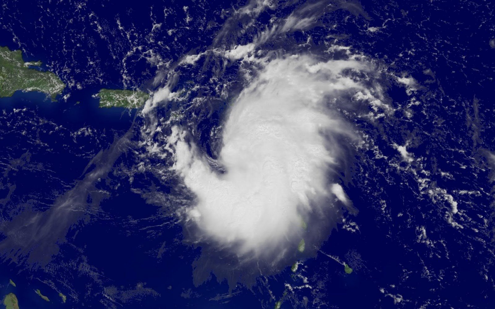 Renjana Jingga: Beberapa Jenis Badai