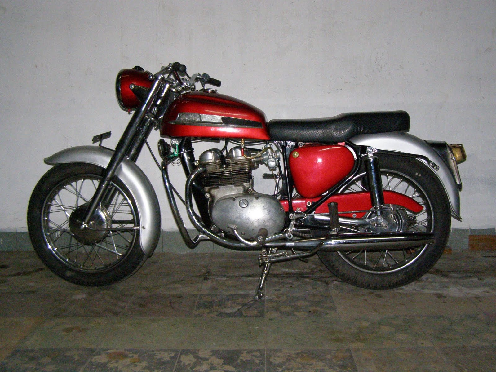 Motor Klasik, Sepeda Ontel dan Barang Antik: Dijual NORTON NAVIGATOR ...