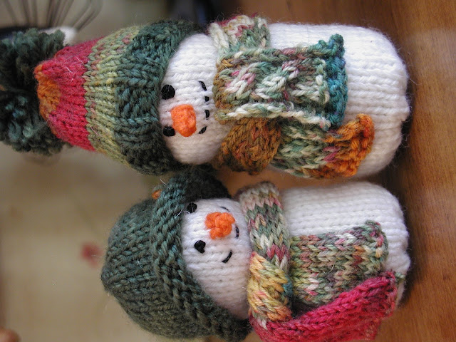 Fiddlesticks - My crochet and knitting ramblings.: Snow People