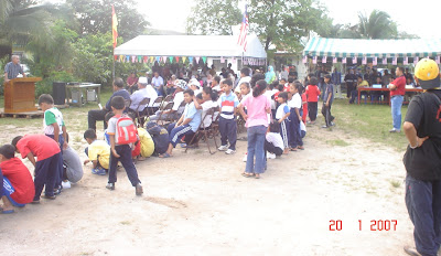 Pusat Khidmat DUN Paya Jaras: SUKANEKA MESRA RAKYAT KG SRI INDAH B ...