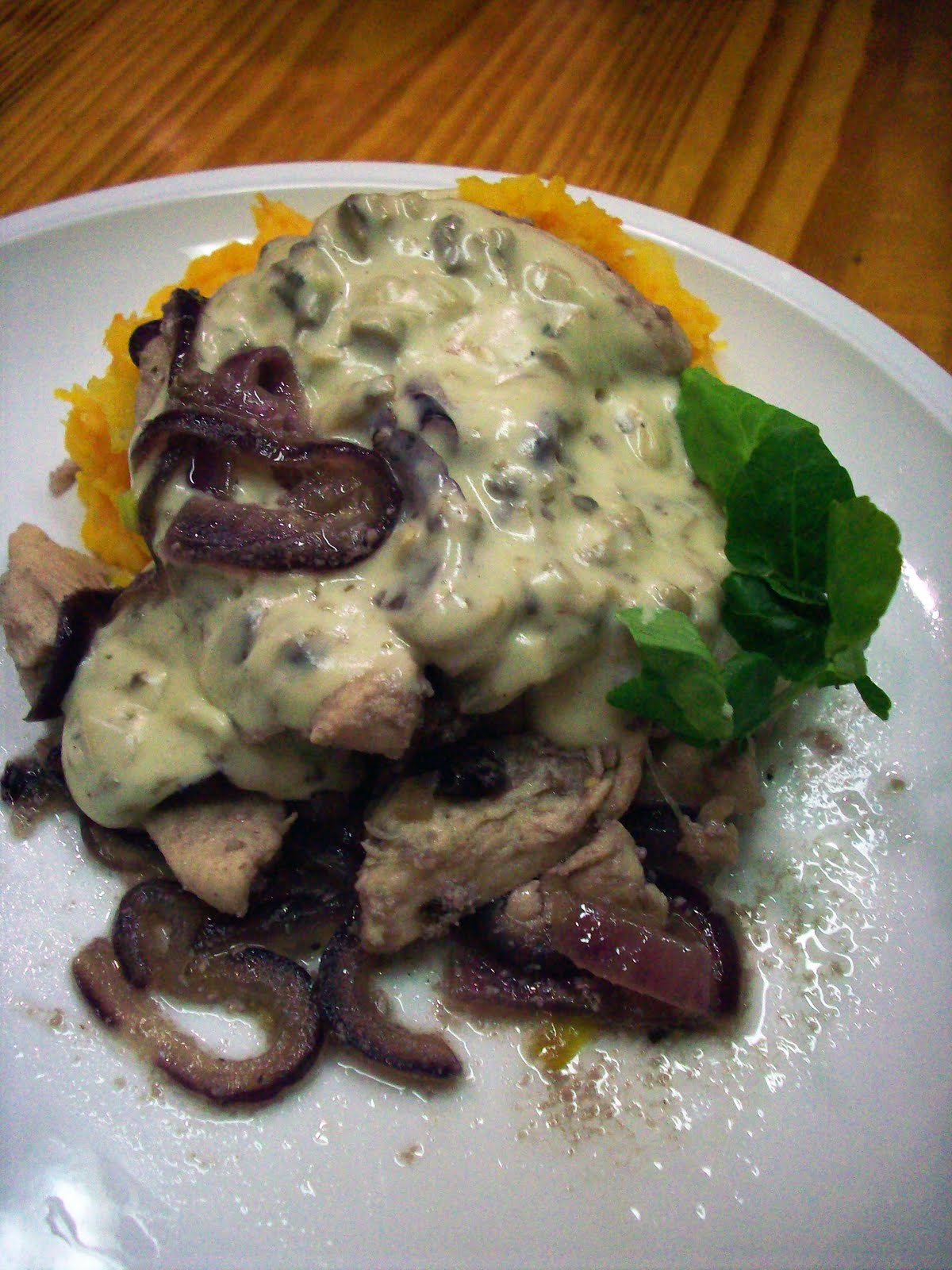 Creamy Simonzola & Mushroom Chicken on Butternut Mash ~ Tiny Oven ...