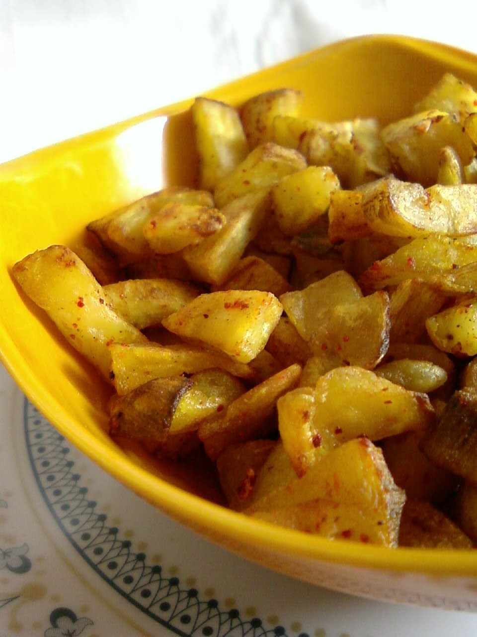 Aratikaya Vellulli Karam ~ Plantain with Garlic - Blend with Spices