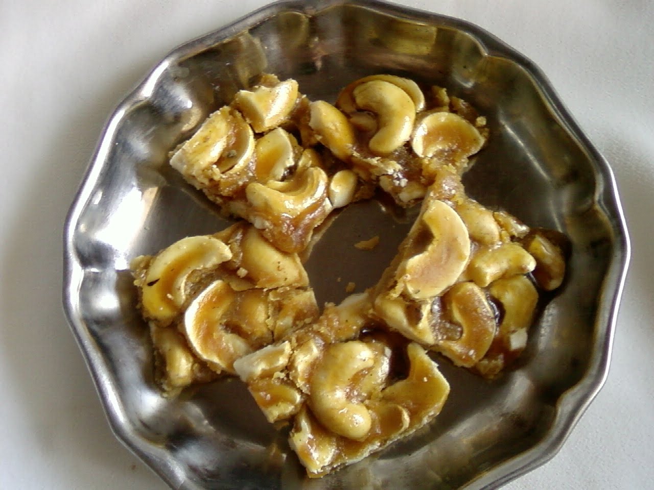 Jeedipappu Pakam Recipe - How to Make Andhra Special Kaju Sweet