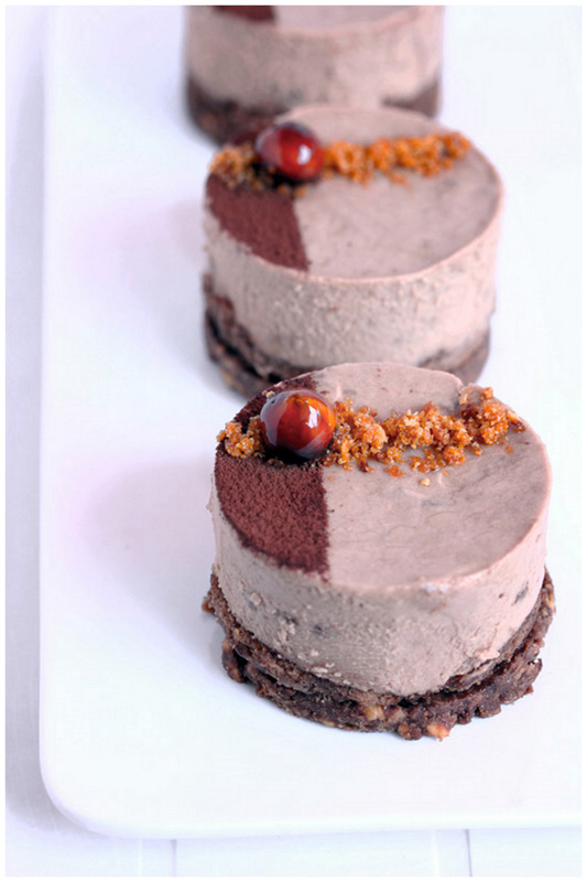 Foodagraphy. By Chelle.: Chocolate hazelnut mousse cake
