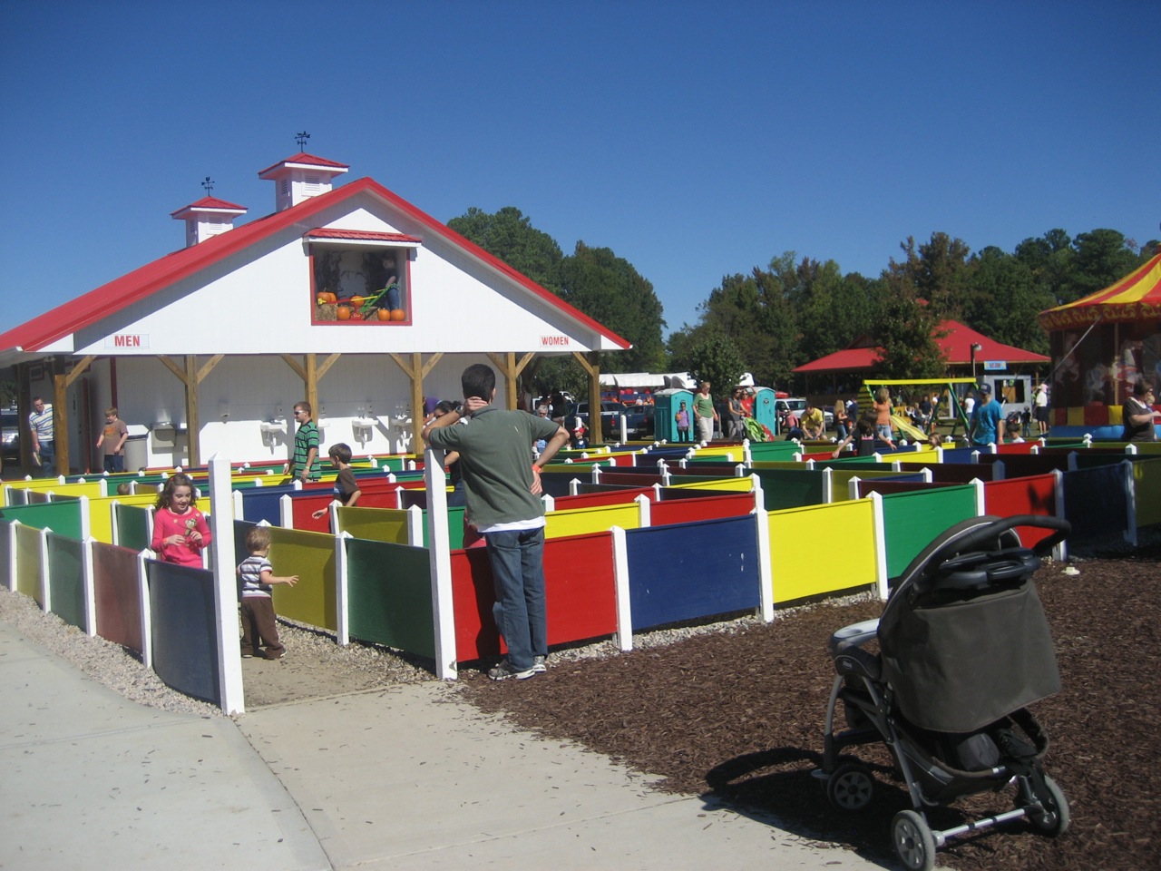 The Stir Crazy Moms' Guide to Durham: Hill Ridge Farms