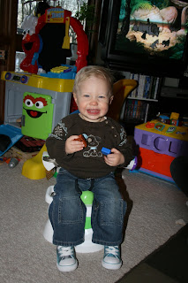 Connor baby: Connor goes peepee...on the... BIG BOY POTTY!