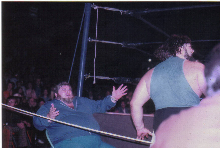 Pro Wrestling 1970 To Present: IWA Photos From Late 1975