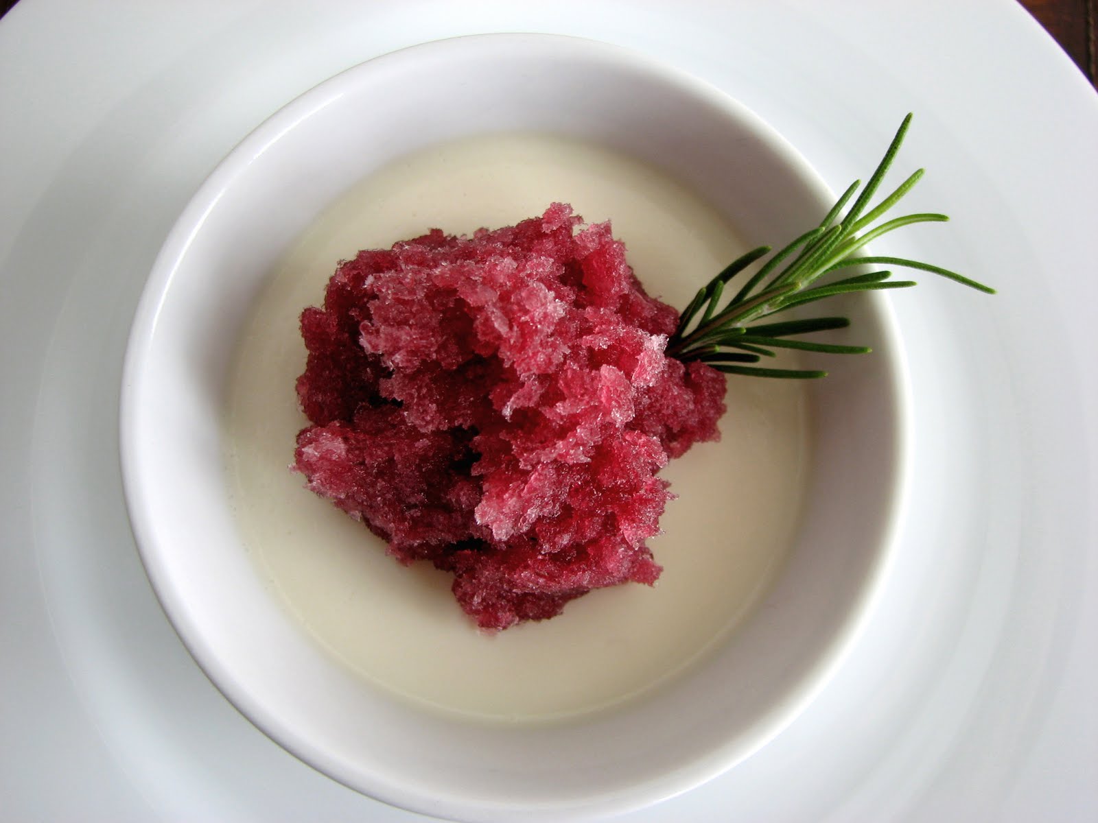:pastry studio: Panna Cotta with Red Wine Granita