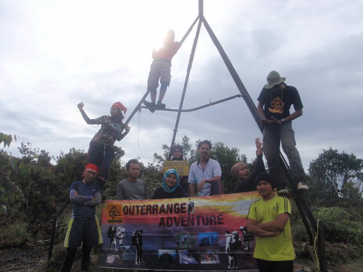 OUTERRANGE ADVENTURE: Gunung Batu Putih