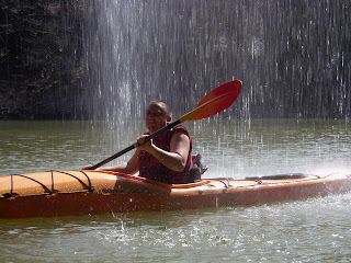 Justin's crazy life: Grayson Lake Kayaking- April, 09'