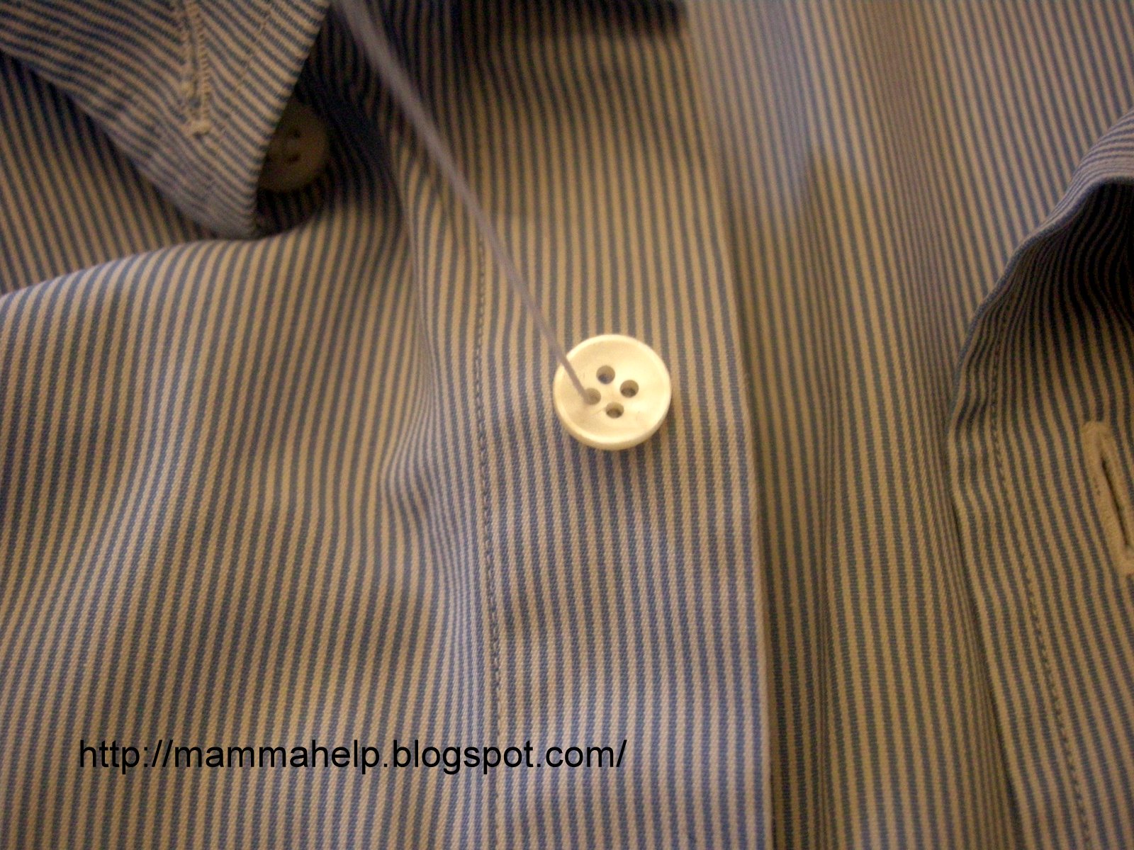 Come si fa a ...: come si fa ad ... attaccare un bottone (2)