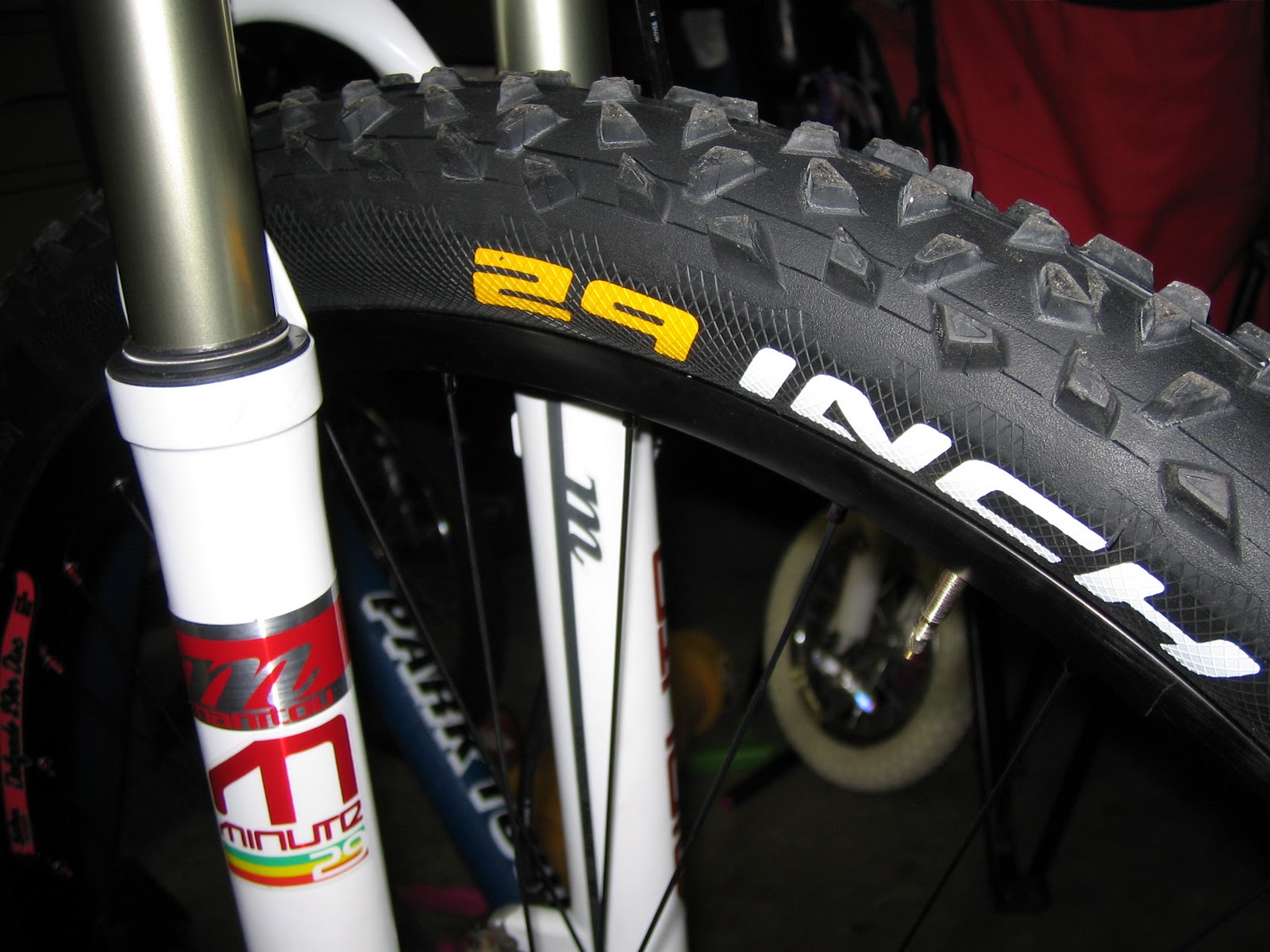 Bicycle: 29 Inches Mountain Bikes