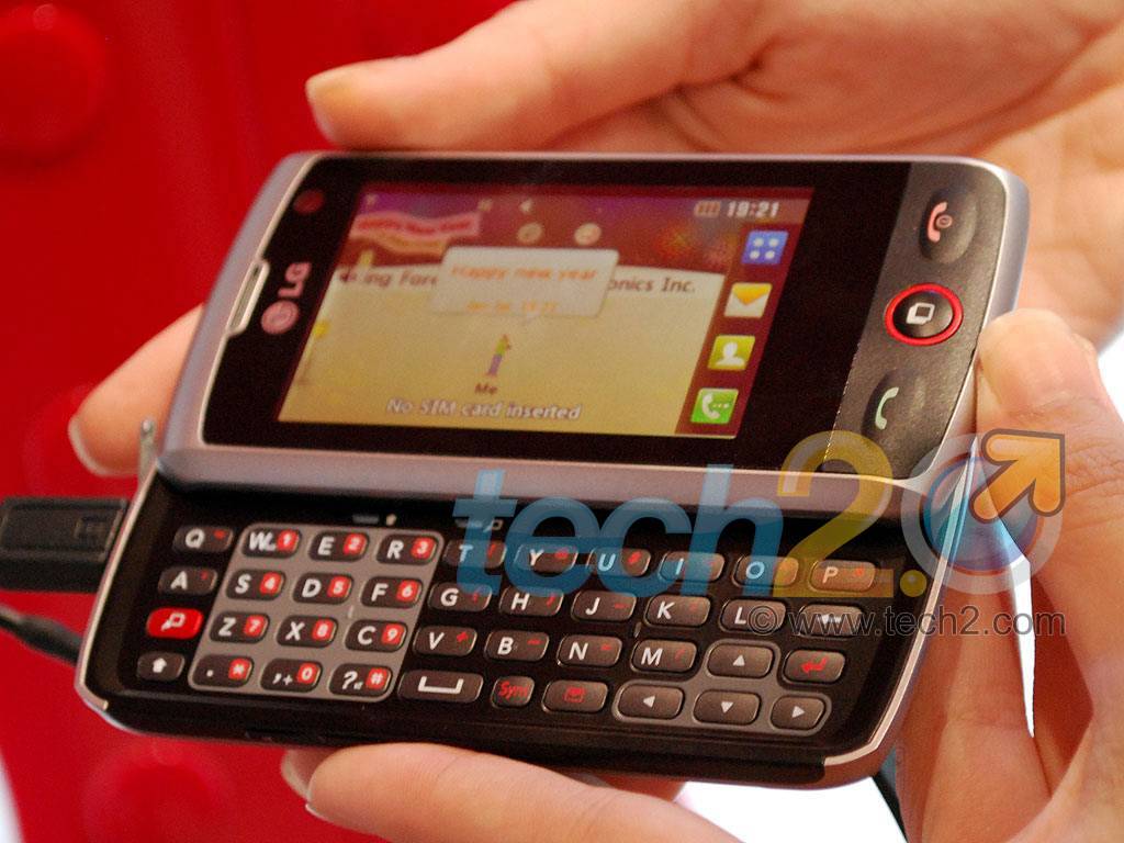Digital Shop: Handphone LG GW525