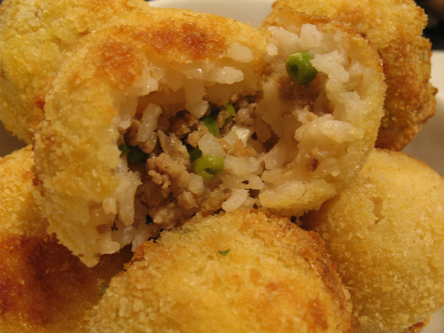 Anna's Table: Arancini....Stuffed Rice Ball Fritters