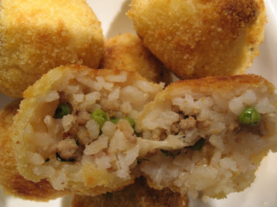 Anna's Table: Arancini....Stuffed Rice Ball Fritters