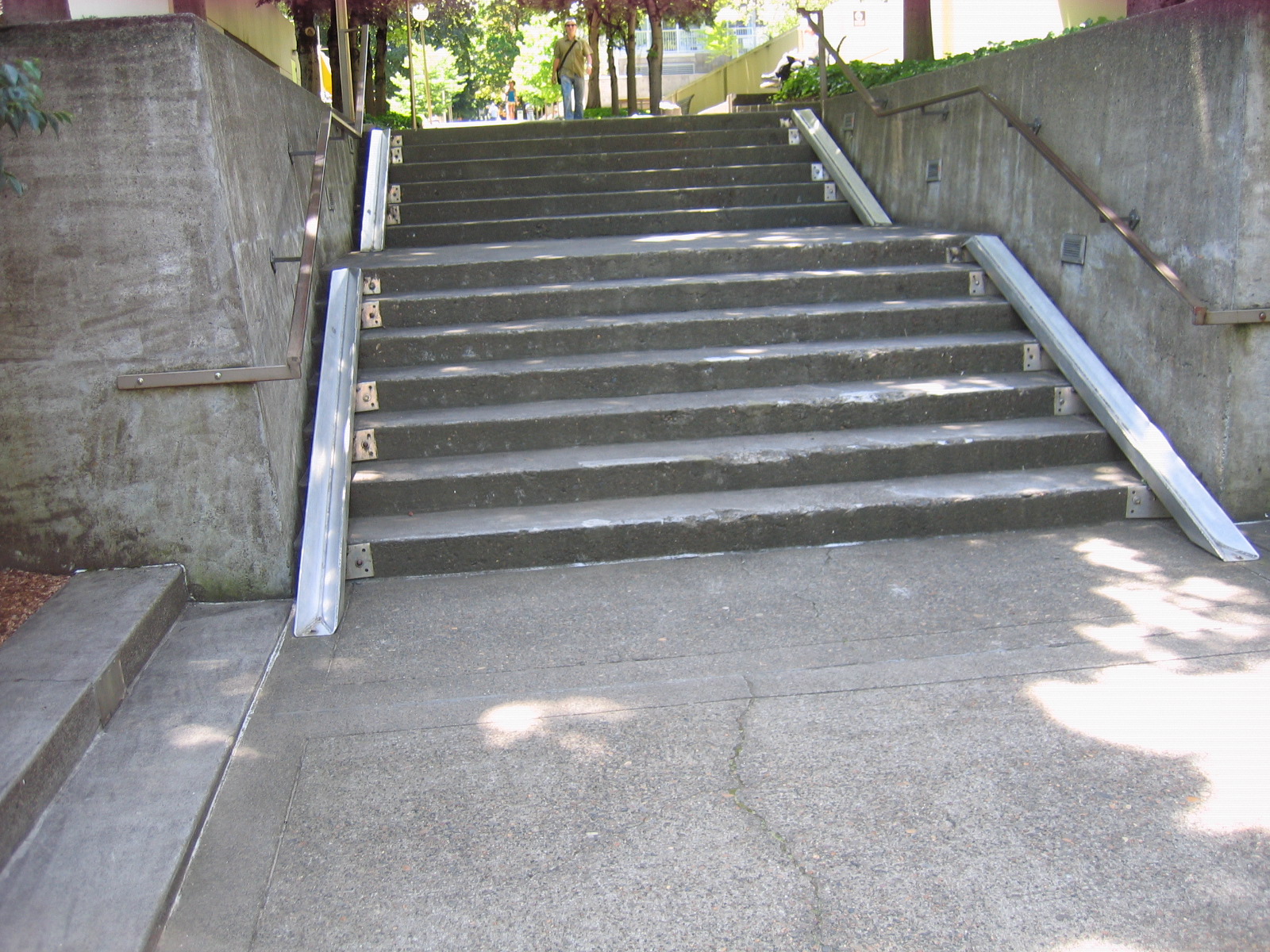 pdxebiker: Those Funny Gutters: eBike Ramps that Work