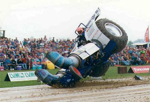 Weird Cool Things: Weird And Weirdest Horrific Fatal Accidents