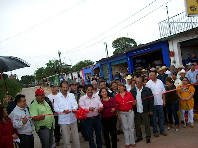 DESDE LA NOTICIA: ANGEL R. CABADA, VER