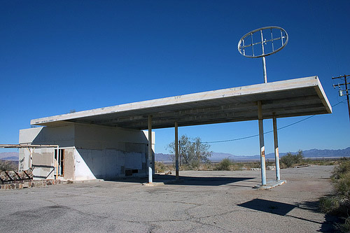 Desert Center: Abandoned Wasteland