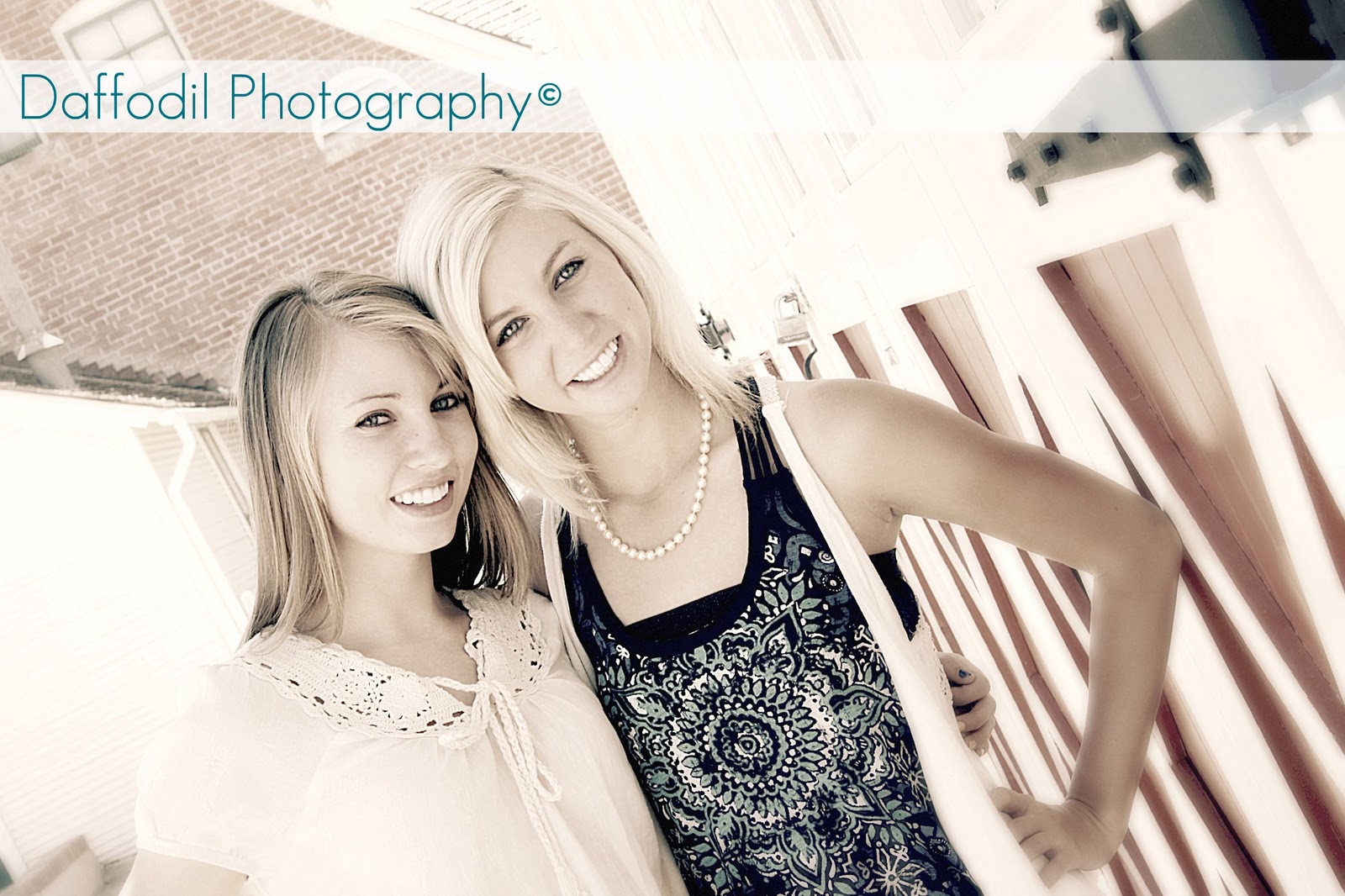 Daffodil Photography: "Twins, Sisters, Best Friends...."