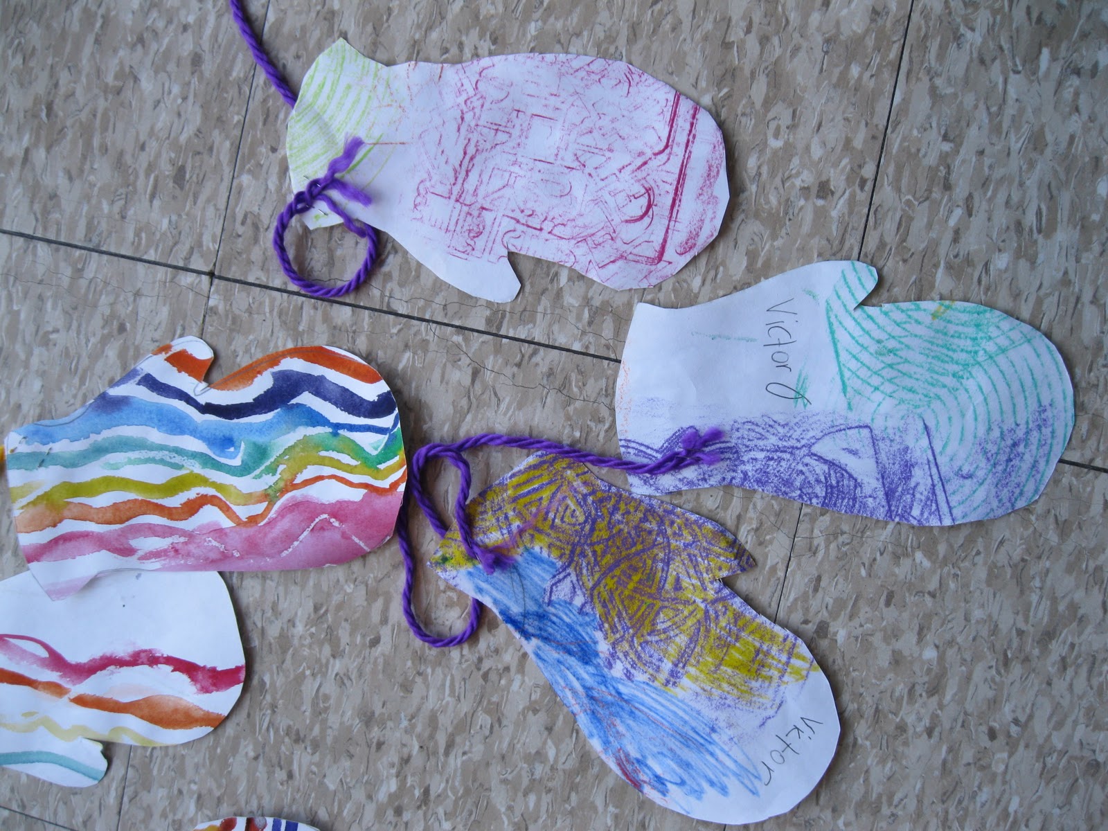 Color, collage, and much more: Winter Mittens!