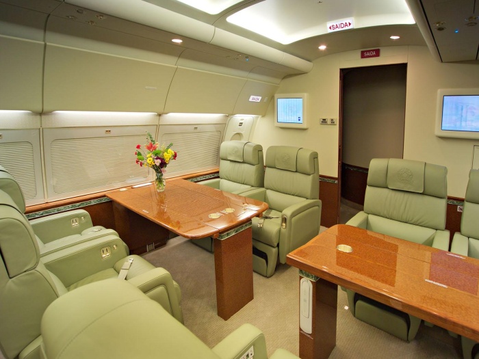 NOTÍCIAS E HISTÓRIAS SOBRE AVIAÇÃO: Veja os aviões que transportam os ...