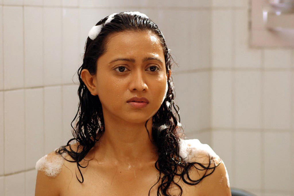 Tollywood: Actress Aakarsha Hot & Seexy