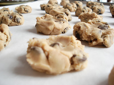 Kait's Plate: Anna Olson's Chocolate Chip Cookies
