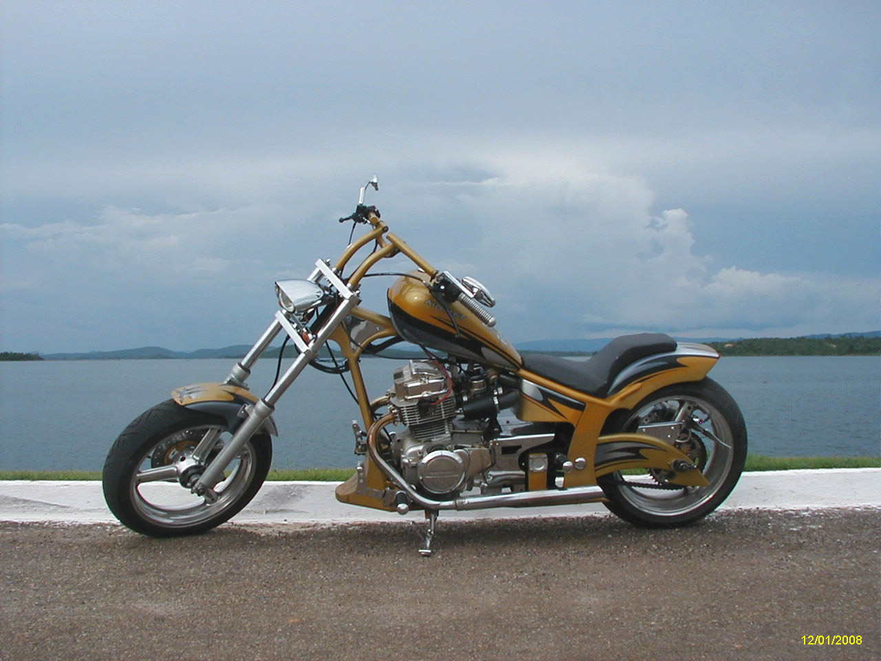 Chopper Brasil: CB 400 Chopper