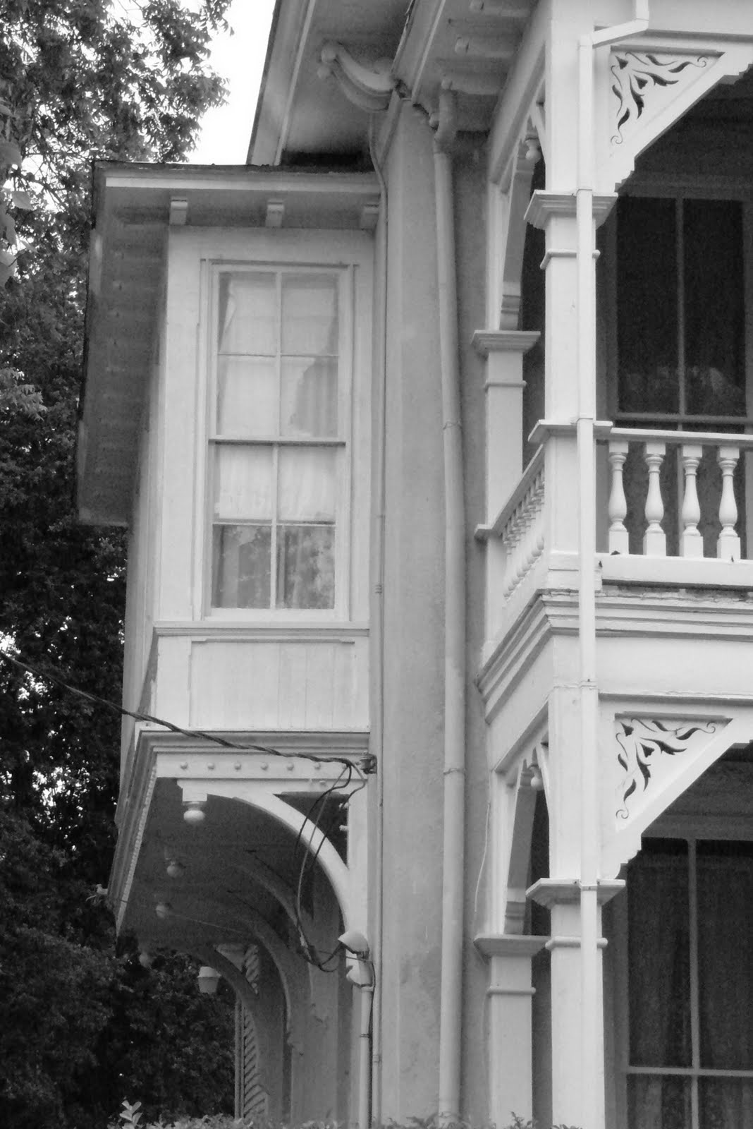 Architectural Patterns: Bay / Box Windows