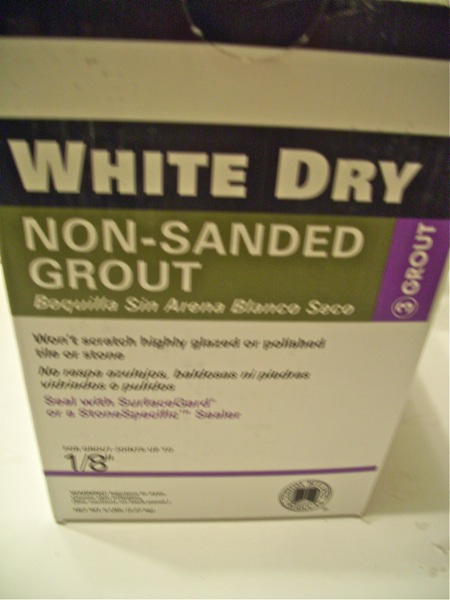 The Polka Dot Closet: Holiday Candle Transformation For Your Booth or Home