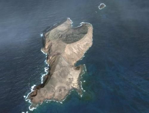 entornos / ... Lanzarote, la isla de los volcanes: Roque del Oeste