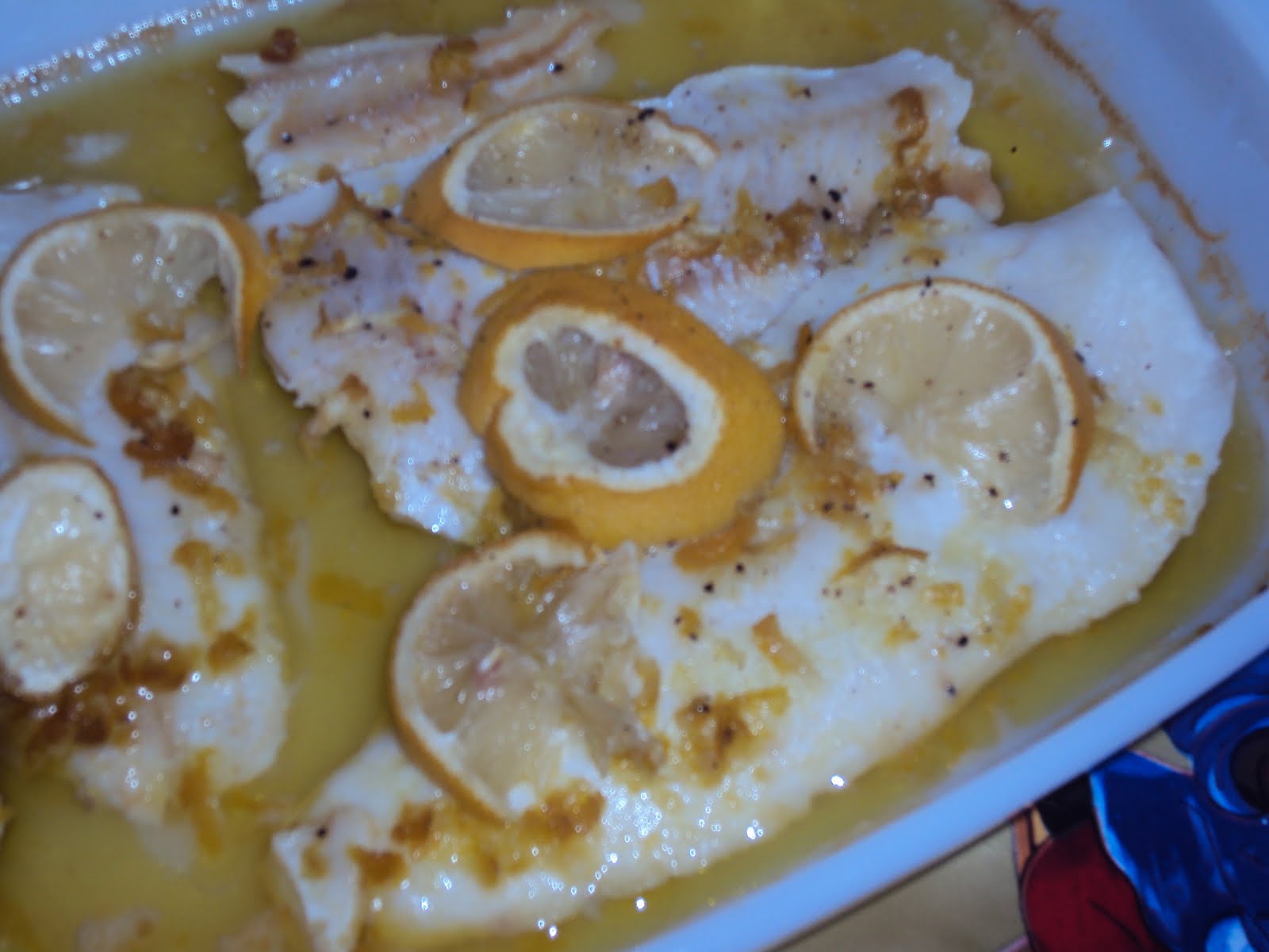 Sense traça: Filete de merluza al limón