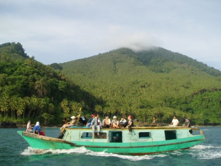 NEWS TOURISM: Sebuku & Sebesi Island