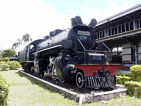 Dunia violet: Museum Kereta Api Uap Ambarawa
