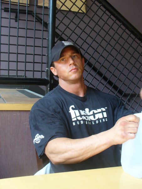 LA PERFECTION FAITE HOMME: DAVID NAUGLER 02/02