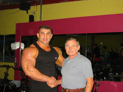 LA PERFECTION FAITE HOMME: IVAN SADEK 02/03