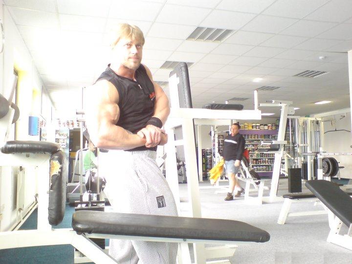 LA PERFECTION FAITE HOMME: PAVEL FABOK 01/02