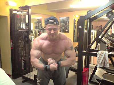 LA PERFECTION FAITE HOMME: PAVEL FABOK 02/02