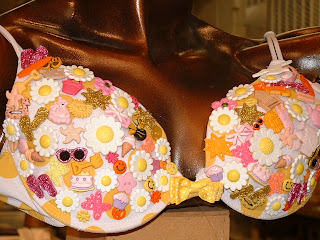 Rubber Stamp Plantation: Artful Bra Project...Supporting breast cancer ...