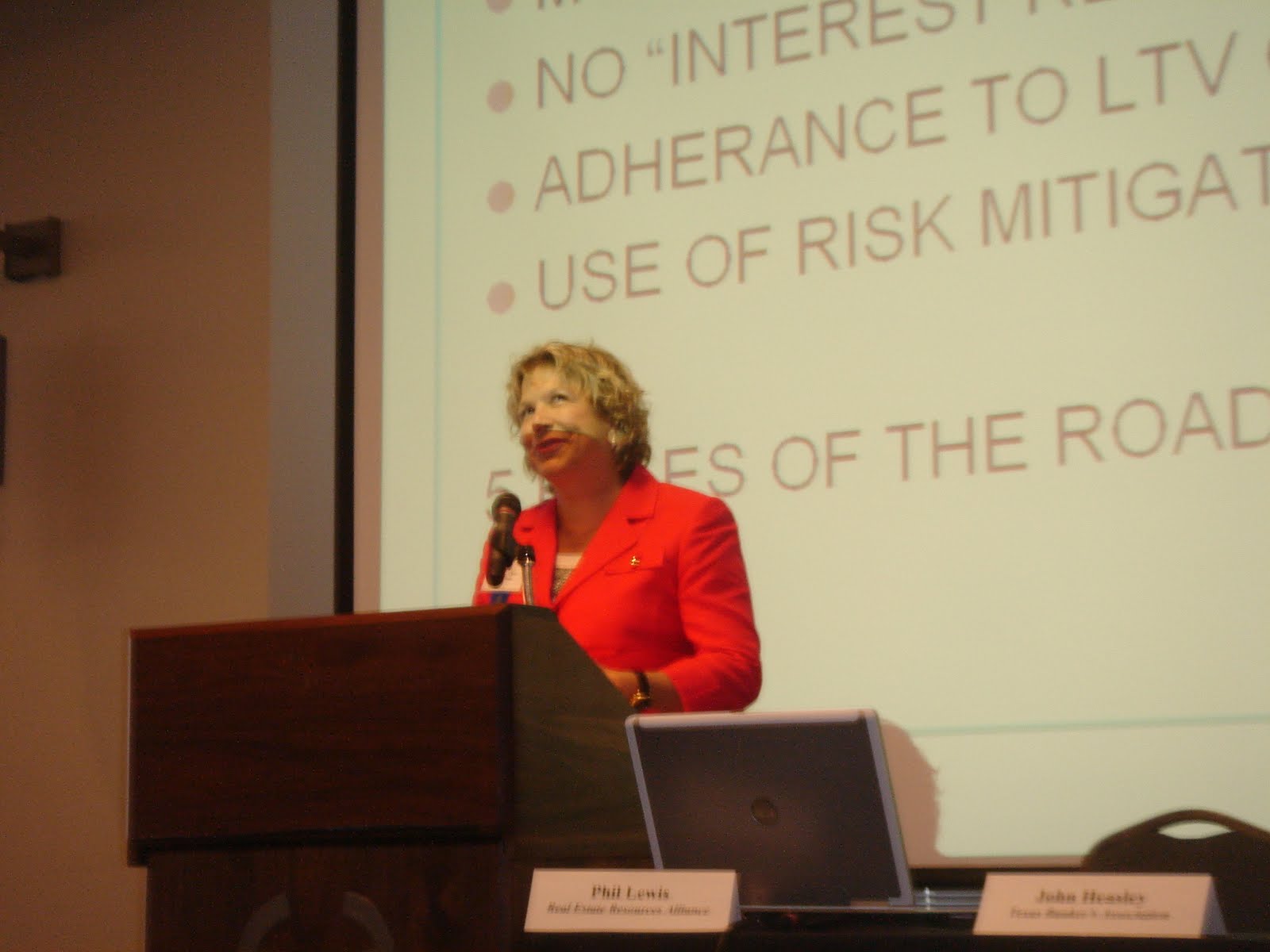 REDNews Commercial Real Estate Blog: 09/01/2010 - 10/01/2010