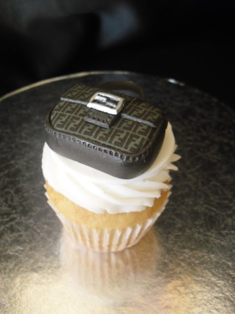 made FRESH daily: Designer Handbag Cupcakes ***UPGRADED!***