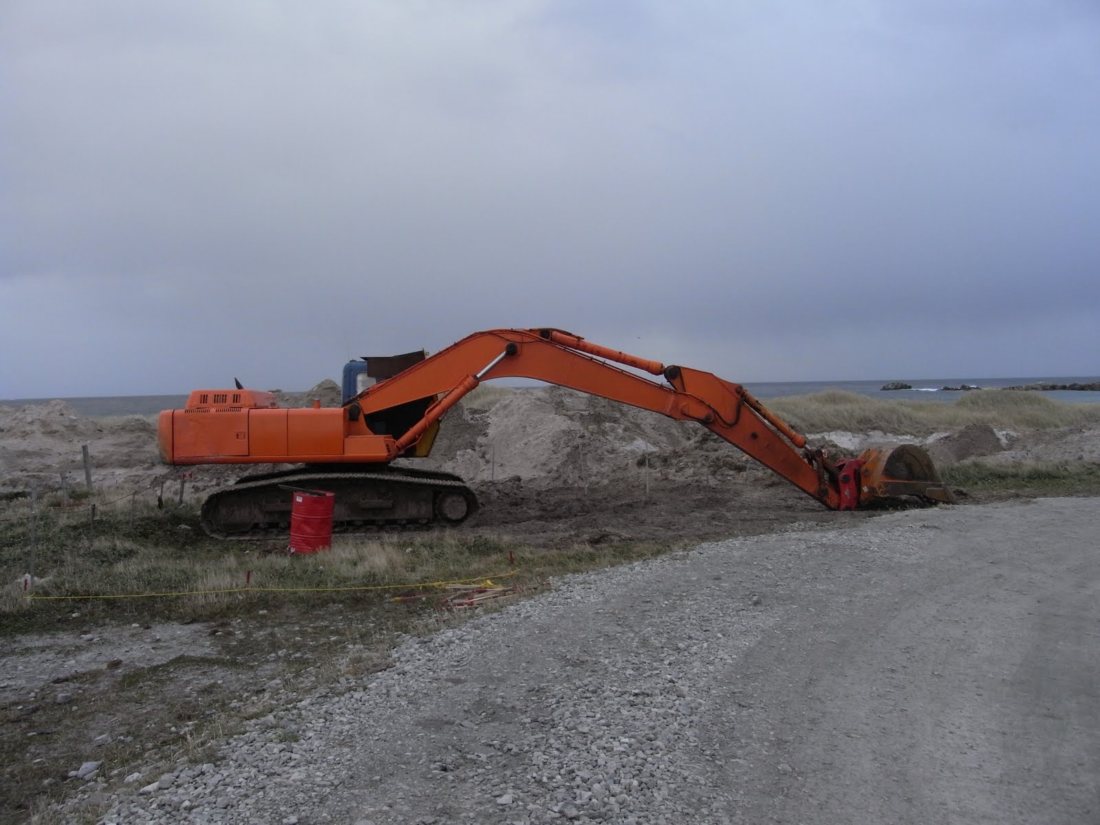 Wilkgo: Walking through a minefield