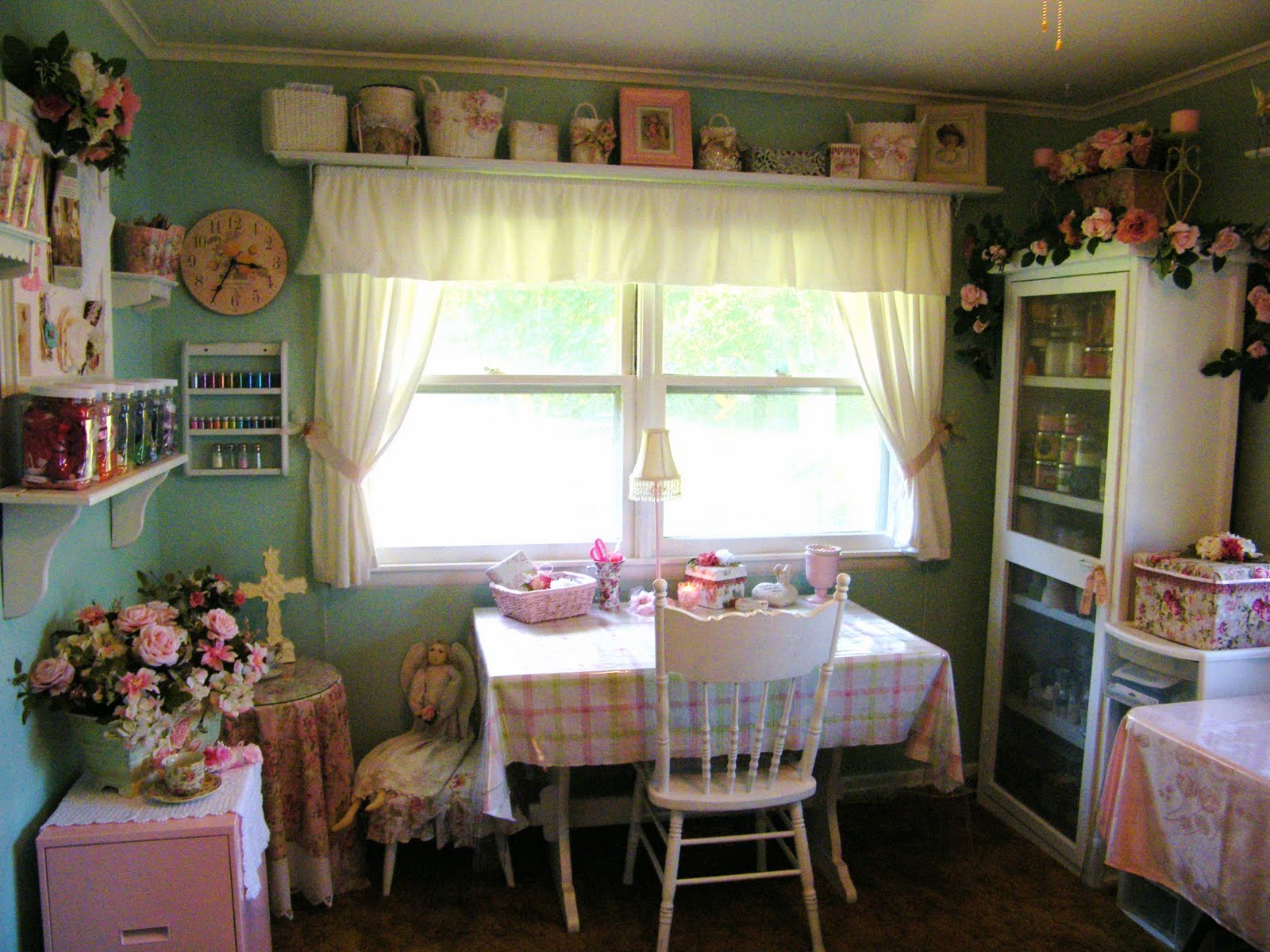 Tammy's Heart: Tammy's Sweet Heart Studio - Where Blogger's Create