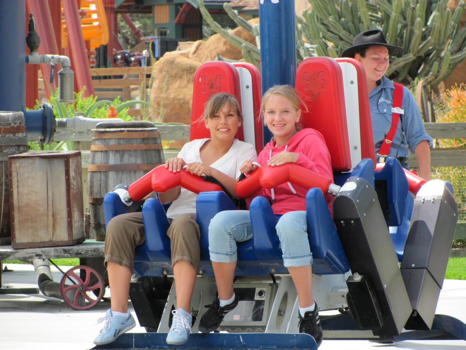 The Kehler Trailer Adventure: More Knott's Berry Farm